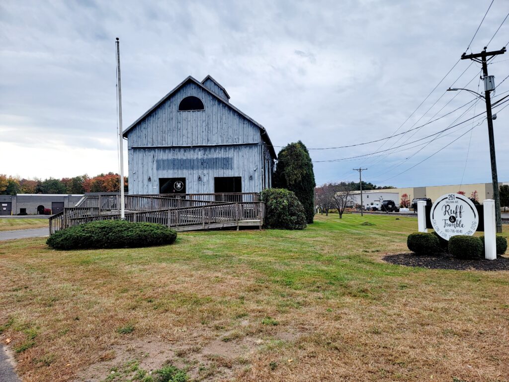 Ruff and Tumble – Salon For The Modern Dog